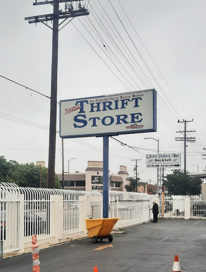 The San Fernando Valley Rescue Mission connection reminds us that great deals can also support great causes. Shopping with purpose never looked so good.