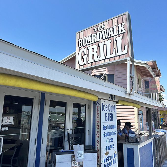 The sign promises cold beer and fresh grouper&mdash;two things no reasonable person would ever turn down in Florida. 
