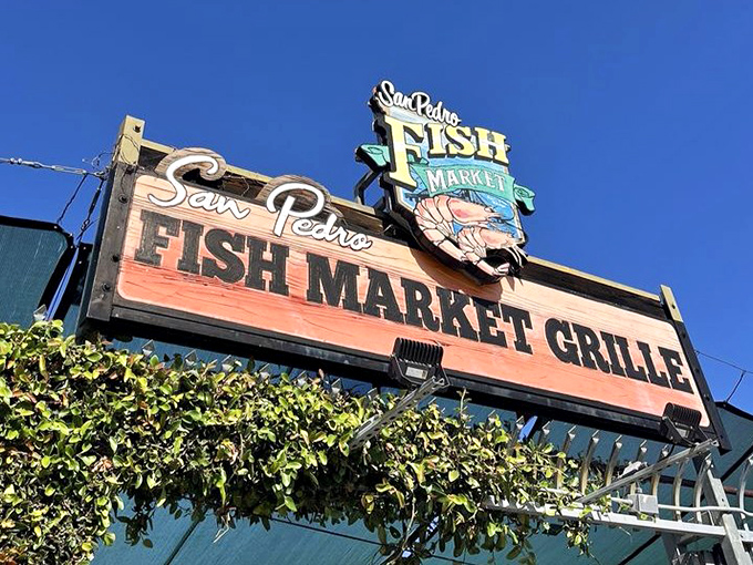 The beacon that guides hungry seafood lovers home &ndash; this sign should be listed as a California historical landmark.