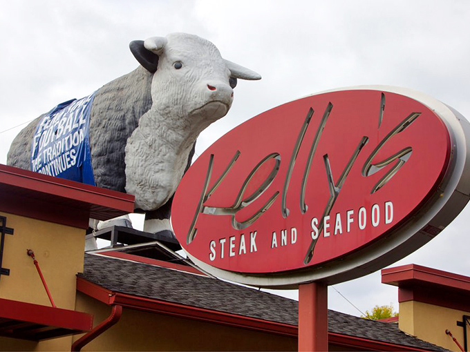 The iconic Kelly's sign with its bovine guardian watching over Route 322. This cow has witnessed more happy returns than a tax accountant in April.