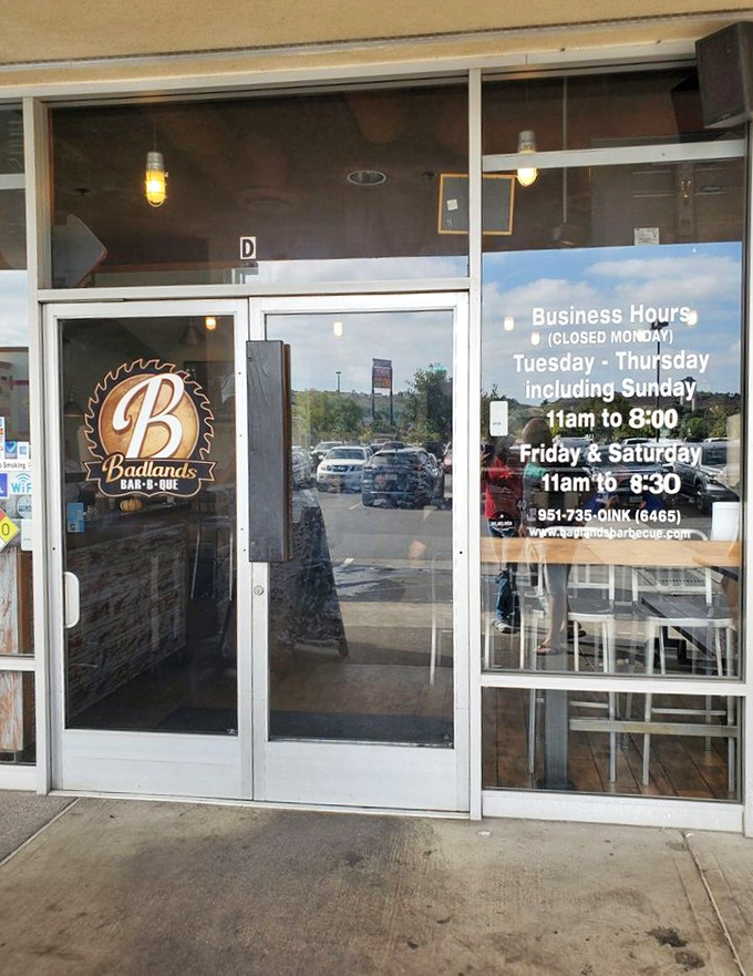 These hours promise barbecue salvation six days a week &ndash; plan your pilgrimage accordingly, fellow carnivores.