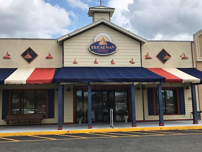 Broadway Diner's storefront stands proud, a beacon of comfort food excellence in the heart of Bartow.