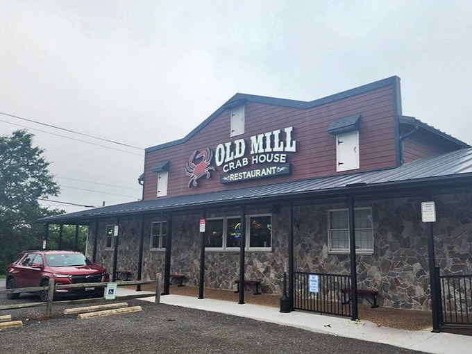 The stone foundation and wooden siding say "we're serious about seafood" without having to put on coastal-themed airs.