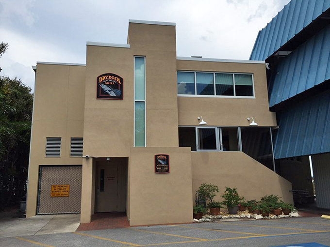 From this angle, you'd never guess the culinary treasures waiting inside—like finding a pearl in the most ordinary-looking oyster.