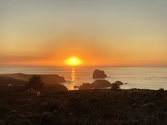 As the sun makes its grand finale, Big Sur's rocky sentinels are silhouetted against a sky that puts Hollywood's best special effects to shame.