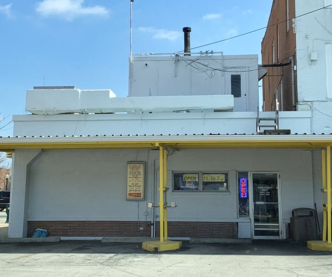 Even the take-out area maintains that no-nonsense charm. Good food doesn't need fancy packaging when the reputation speaks for itself.