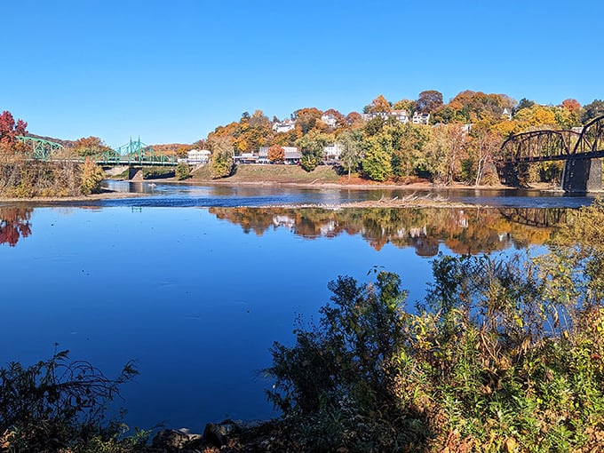 Easton's riverside setting proves that location really is everything - two rivers can't be wrong!