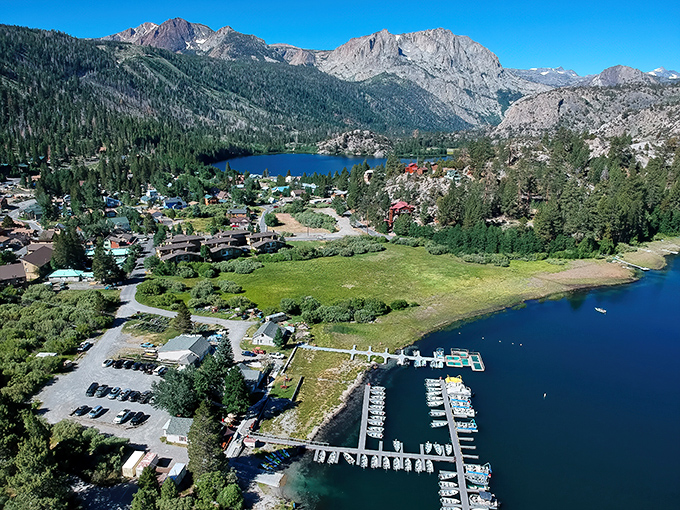 June Lake's alpine paradise nestled between mountains &ndash; Mother Nature showing off like it's her job!