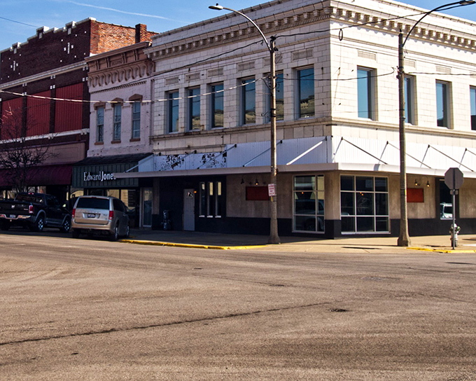 Historic downtown Kewanee showcases classic Midwestern architecture that whispers stories of simpler times. These brick beauties have weathered decades with grace. 