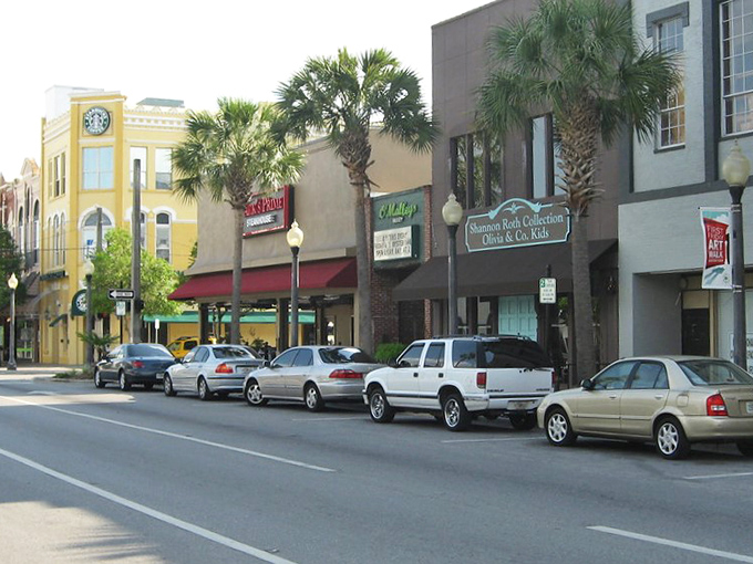Downtown Ocala charms with its colorful storefronts and palm trees. Small-town Florida at its most picturesque!