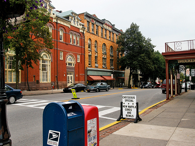 Brick streets and historic storefronts give Bellefonte the feel of stepping back in time, minus the inconvenience of outhouses.