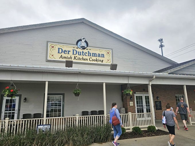 Simple, sturdy, and promising deliciousness &ndash; Der Dutchman stands like a beacon of butter-laden hope in Amish Country.