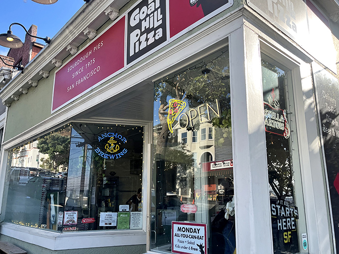 "Sourdough pies since 1975" promises a taste of San Francisco history that's been perfected over decades of dough-tossing dedication.