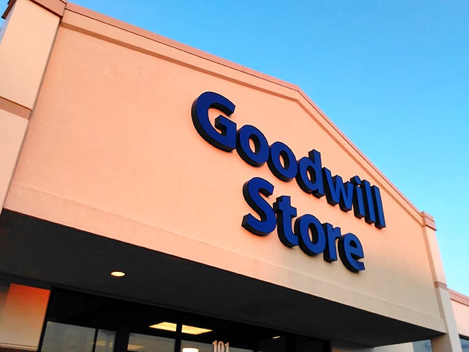 That welcoming storefront promises bargain hunting without the fancy boutique attitude – just how we like it.