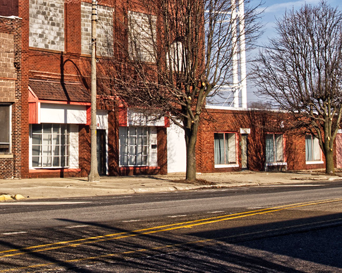 Kewanee's vintage storefronts stand like sentinels of small-town charm. The kind of place where "running errands" means catching up with half the town. 