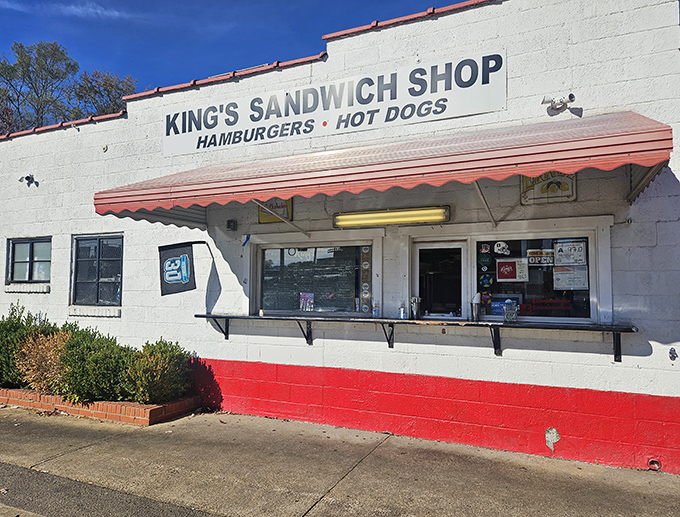 "King's Sandwich Shop" says it all &ndash; royalty served through a window since 1942, no throne required.