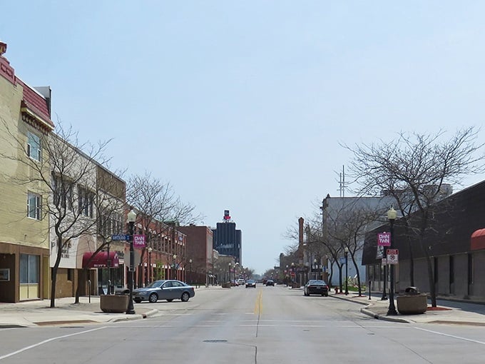 Sheboygan's main street looks like it was plucked from a Norman Rockwell painting&mdash;classic storefronts where shopkeepers still know your name.