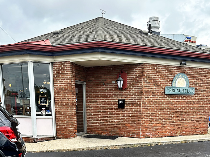 The Brunch Club (Dayton): Morning sunshine and a welcoming entrance &ndash; this unassuming spot serves up pancakes that would make your grandma jealous.