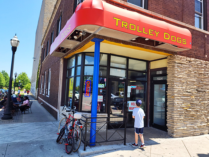 Step right up to hot dog paradise! Trolley Dogs' classic storefront brings a touch of nostalgic charm to downtown Kenosha.