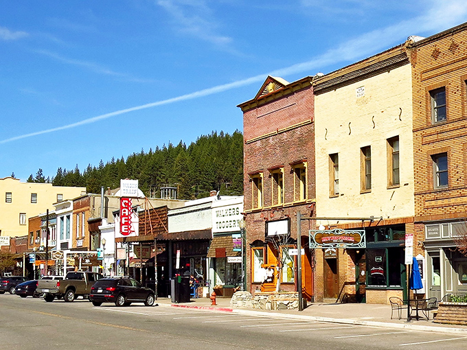 Truckee's charming downtown invites you to slow down and soak in the mountain vibes. Even the buildings seem to say "What's your hurry?
