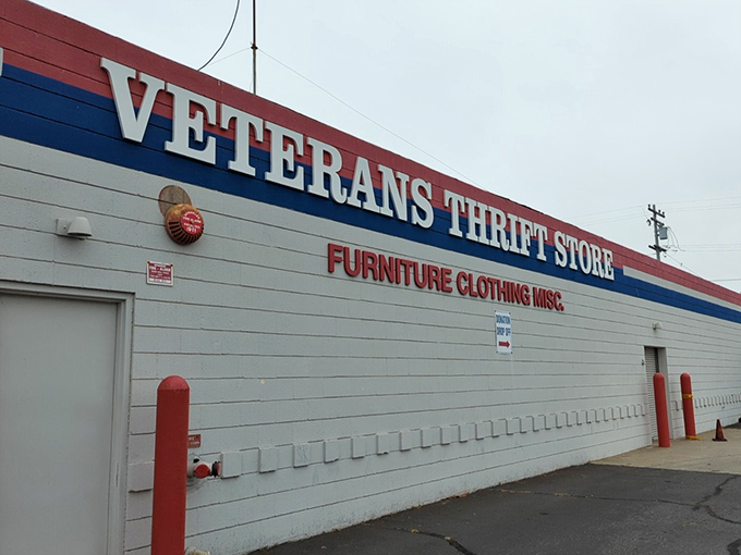 The patriotic colors and sprawling layout make this feel like America's answer to thrift store shopping done right.