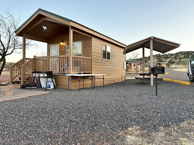 These cozy cabins bring "glamping" to Arizona's high desert. All the wilderness with none of the tent-pitching frustration!