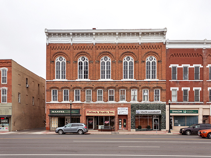 Architectural eye candy that would make any history buff swoon. These aren't buildings&mdash;they're time machines with storefronts.