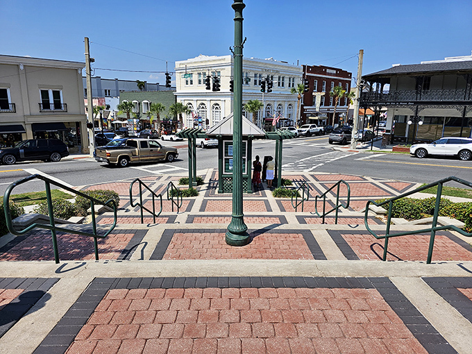 Downtown Mount Dora's historic buildings and brick-paved streets make you half-expect to see a film crew shooting the next small-town romance movie.