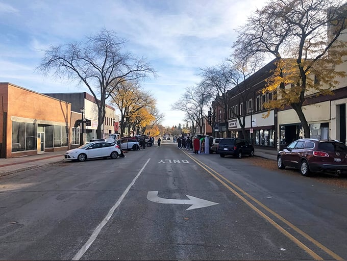 Fall in Alma paints the downtown in golden hues, transforming an ordinary street into a scene worthy of a Hallmark movie.