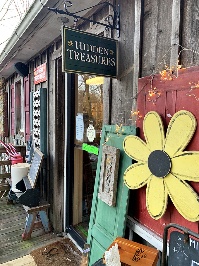 That green hanging sign doesn't lie&mdash;treasures are indeed hidden here, with the yellow flower cutout practically begging to become your garden's new conversation piece.