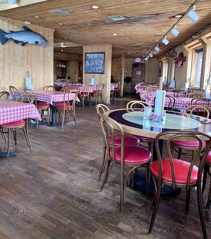 Red and white checkered tablecloths aren't just nostalgic&mdash;they're a warning that delicious messiness lies ahead. Prepare your napkin strategy accordingly.
