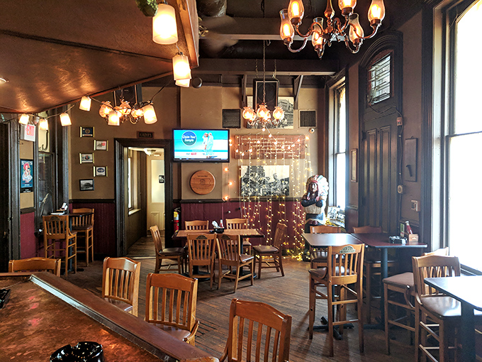 Edison would approve of these warm, glowing lights that make every beer and bite feel like a special occasion.