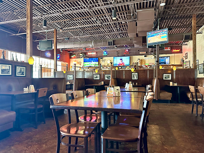 Inside, wooden booths and an open layout create that perfect "everybody knows your name" vibe without sacrificing personal space.