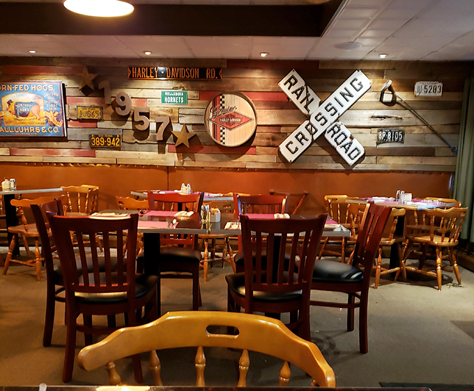 Americana meets appetite in this wood-paneled dining room where the railroad crossing sign warns: stop for steak ahead!