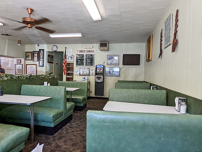 Green vinyl booths that have witnessed first dates, family gatherings, and countless "mmm" moments&mdash;this is comfort defined.