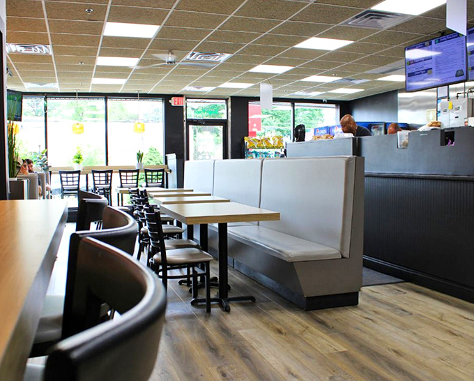 No-frills dining at its finest&mdash;where the lack of pretension is inversely proportional to the quality of what's served on your plate.