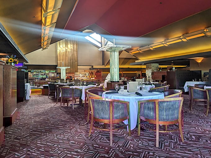 Step inside and discover dining room elegance that would make Milwaukee's finest restaurants slightly nervous about their reputation.