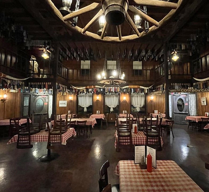 Wagon wheel chandeliers and hundreds of dangling neckties create an atmosphere that whispers, "Loosen your collar, partner&mdash;you're in for a treat."