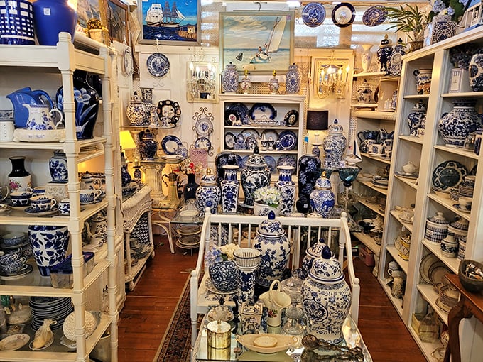 Blue and white porcelain paradise! This collection would make your grandmother swoon and interior designers reach for their wallets.