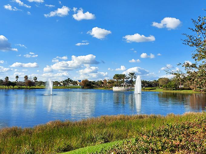 Mother Nature showing off her screensaver skills at one of Port St. Lucie's many lakes. Those fountains aren't just pretty—they're keeping the ecosystem healthy while providing prime relaxation views.