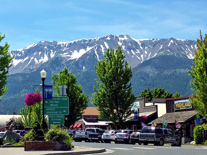 Those aren't painted backdrops&mdash;those are actual mountains! Joseph's downtown feels like a movie set where nature got the starring role.