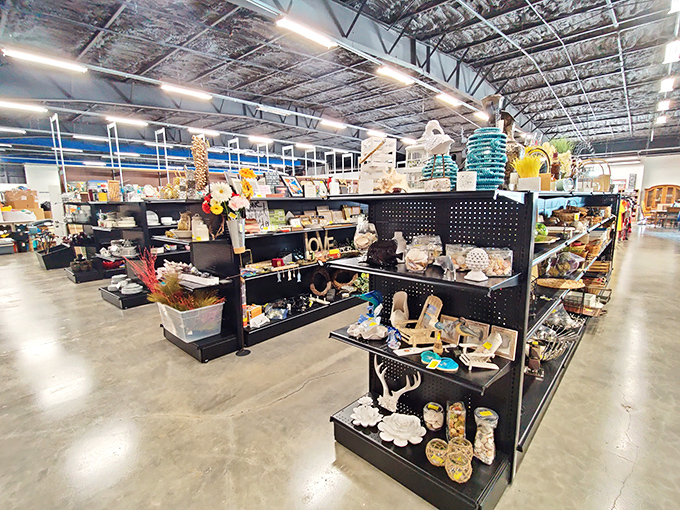 Shelves upon shelves of home d&eacute;cor treasures await, where one person's "I don't need this anymore" becomes your "I can't believe I found this!"