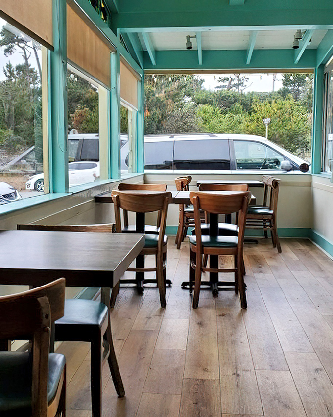 Simple wooden tables bathed in natural light create the perfect stage for seafood to shine. No fancy tablecloths needed when the food does all the talking.