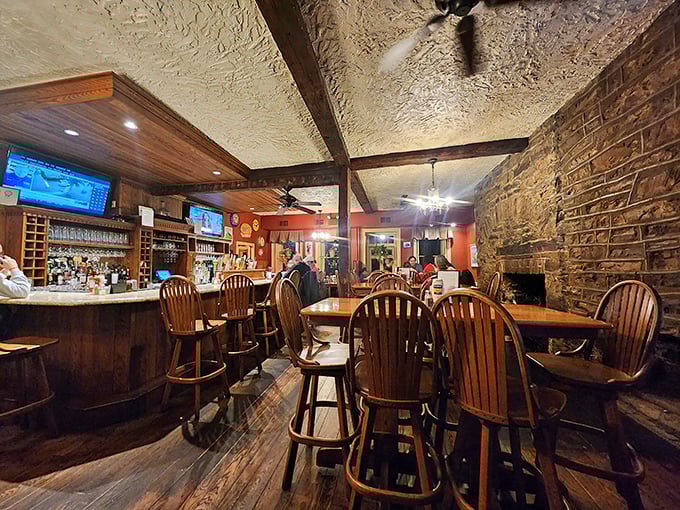 Where colonial charm meets modern comfort&mdash;exposed stone walls, wooden beams, and a well-stocked bar create the perfect atmosphere for both history buffs and food lovers.