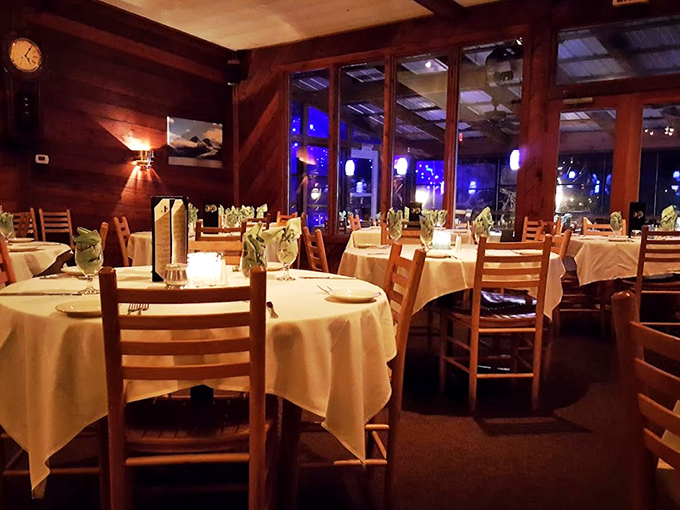 Warm wooden beams, crisp white tablecloths, and that perfect amber lighting&mdash;Joe's dining room feels like the embrace of an old friend.
