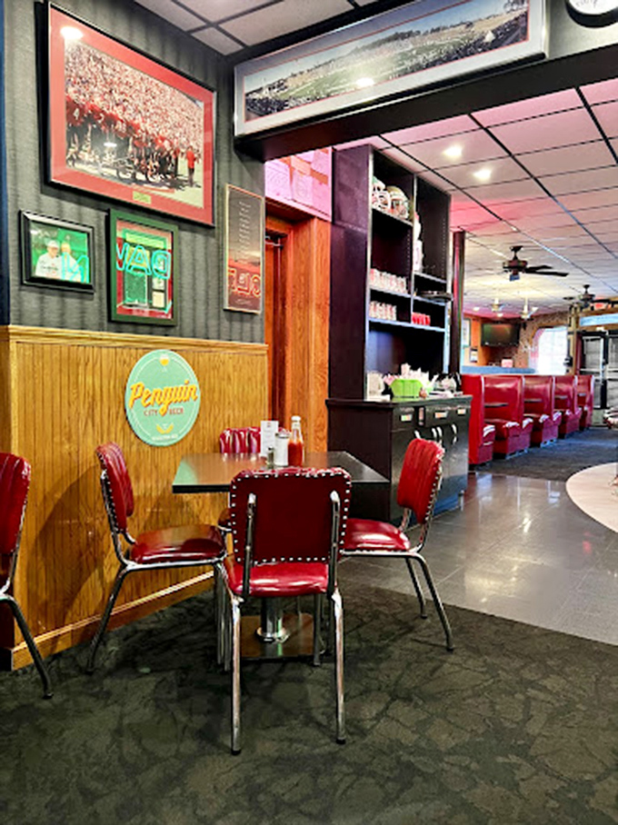 Those cherry-red vinyl booths aren't trying to be retro-cool&mdash;they're the real deal, worn in all the right places from decades of satisfied customers.