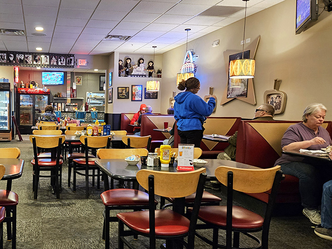 Inside Oscar's, nostalgia meets comfort with wooden chairs, red vinyl booths, and memorabilia that tells stories even before your coffee arrives.