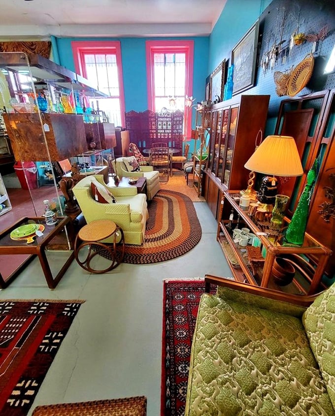 Step into this color-drenched living room vignette and suddenly you're in your cool aunt's 1960s apartment, complete with that chartreuse sofa nobody was allowed to sit on.
