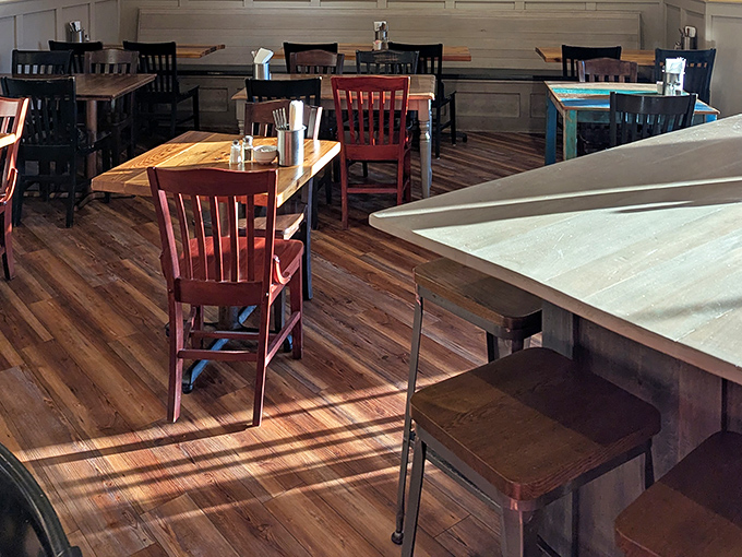 The dining room's warm wooden floors and mismatched chairs create that perfect "come as you are" vibe. Like your favorite uncle's kitchen, if your uncle happened to make world-class sandwiches. 