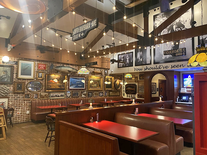 Wooden booths, nautical decor, and string lights create that perfect "I've discovered something special" atmosphere that makes seafood taste even better.